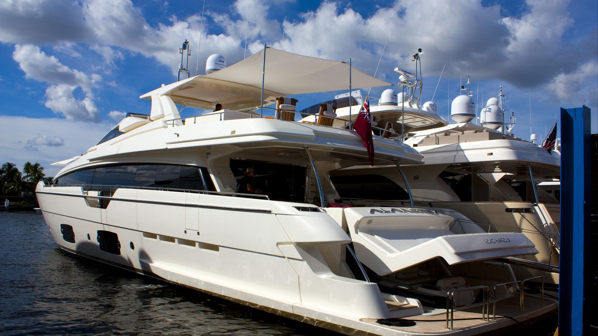 In Too Deep yacht (Ferretti Yachts, 29.2m, 2013)